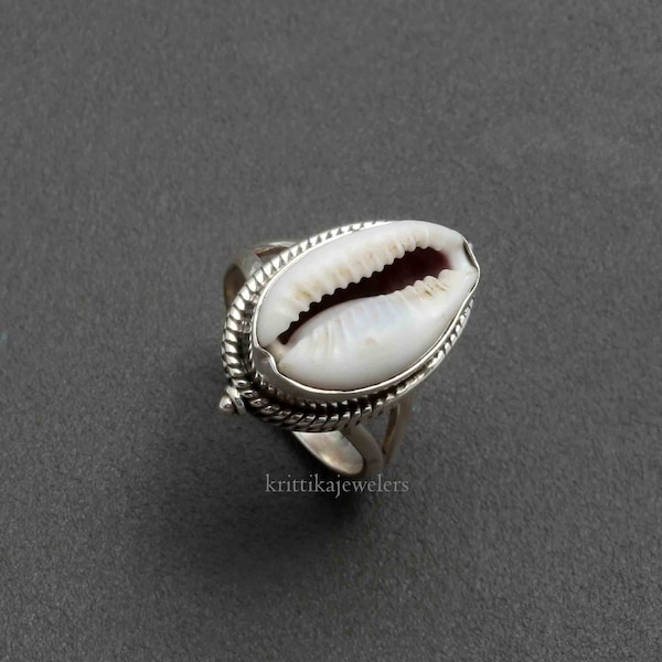 Cowrie Shell Ring - Etsy
