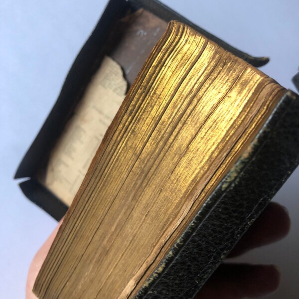 Antique Bible - Etsy