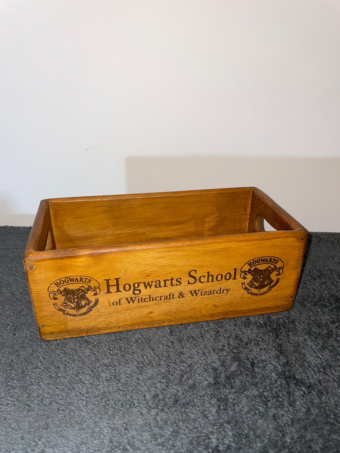 New Hogwarts School Badge Witchcraft and Wizards Wooden Storage Box ...