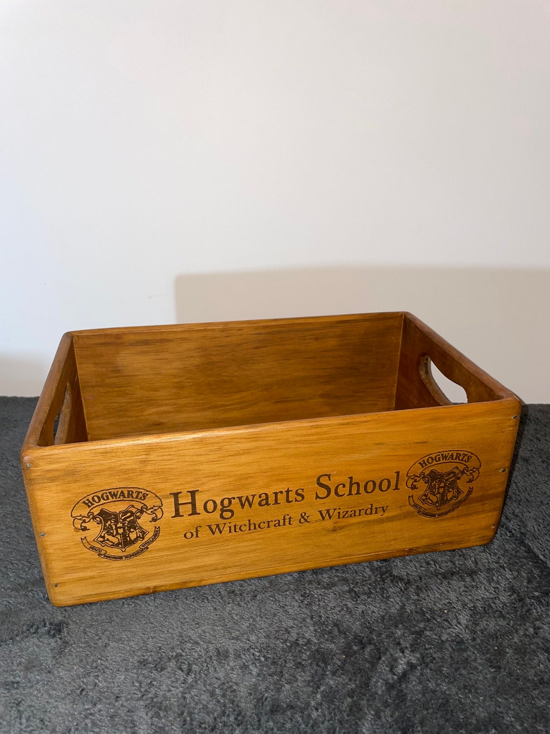 New Hogwarts School Badge Witchcraft and Wizards Wooden Storage Box ...