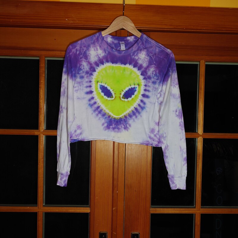Alien Crop Top - Etsy