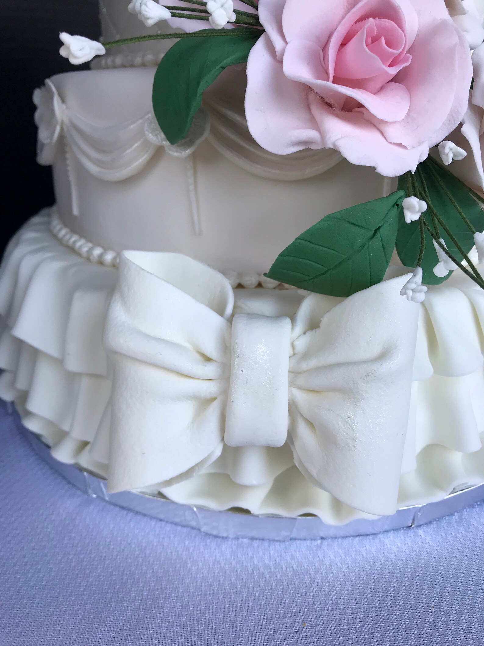 Gorgeous Edible Sugar Paste Roses - Etsy