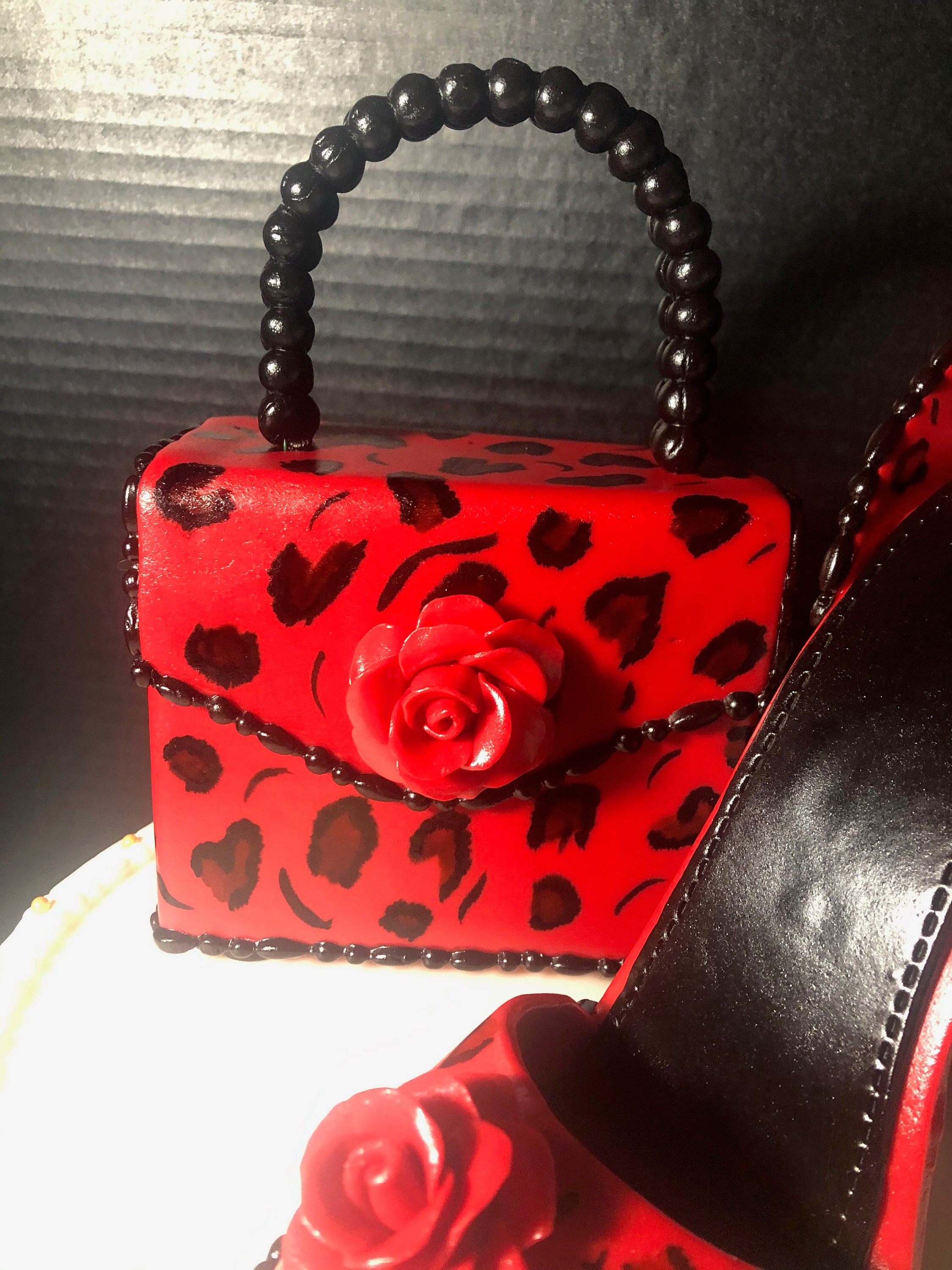 Beautiful Edible Fondant Shoe and Purse Toppers - Etsy