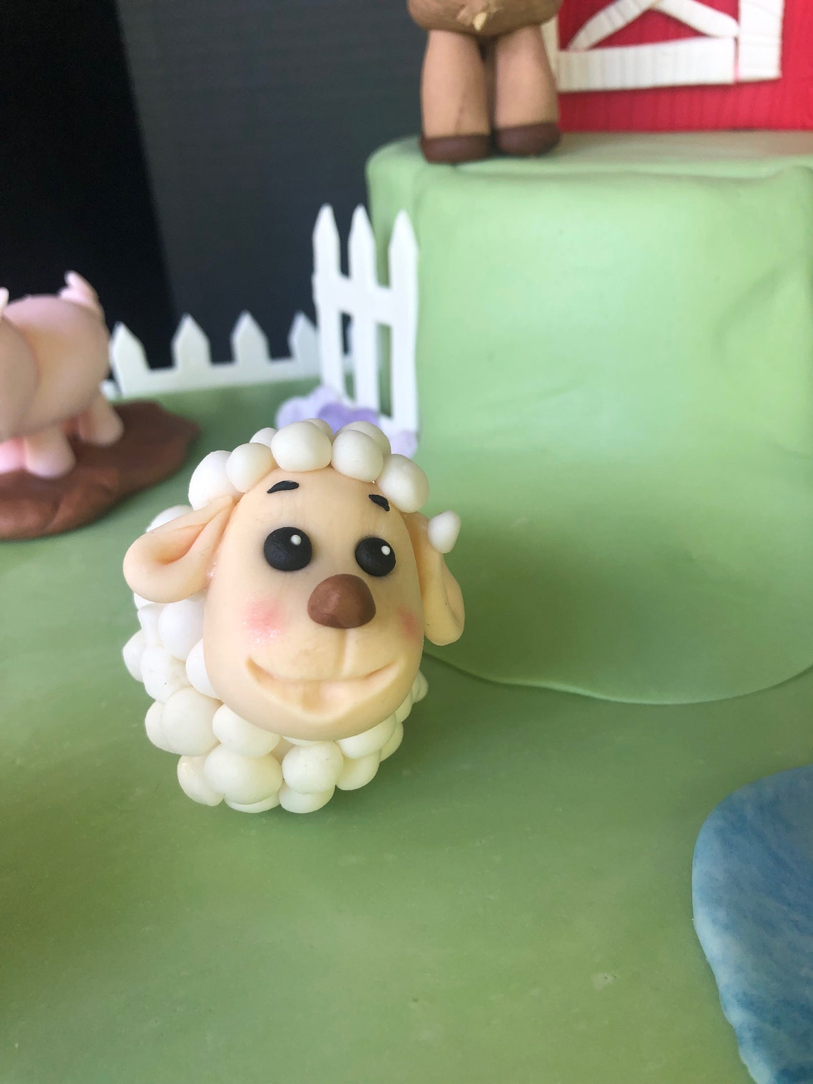 Edible Fondant Farm Animals and Barn - Etsy