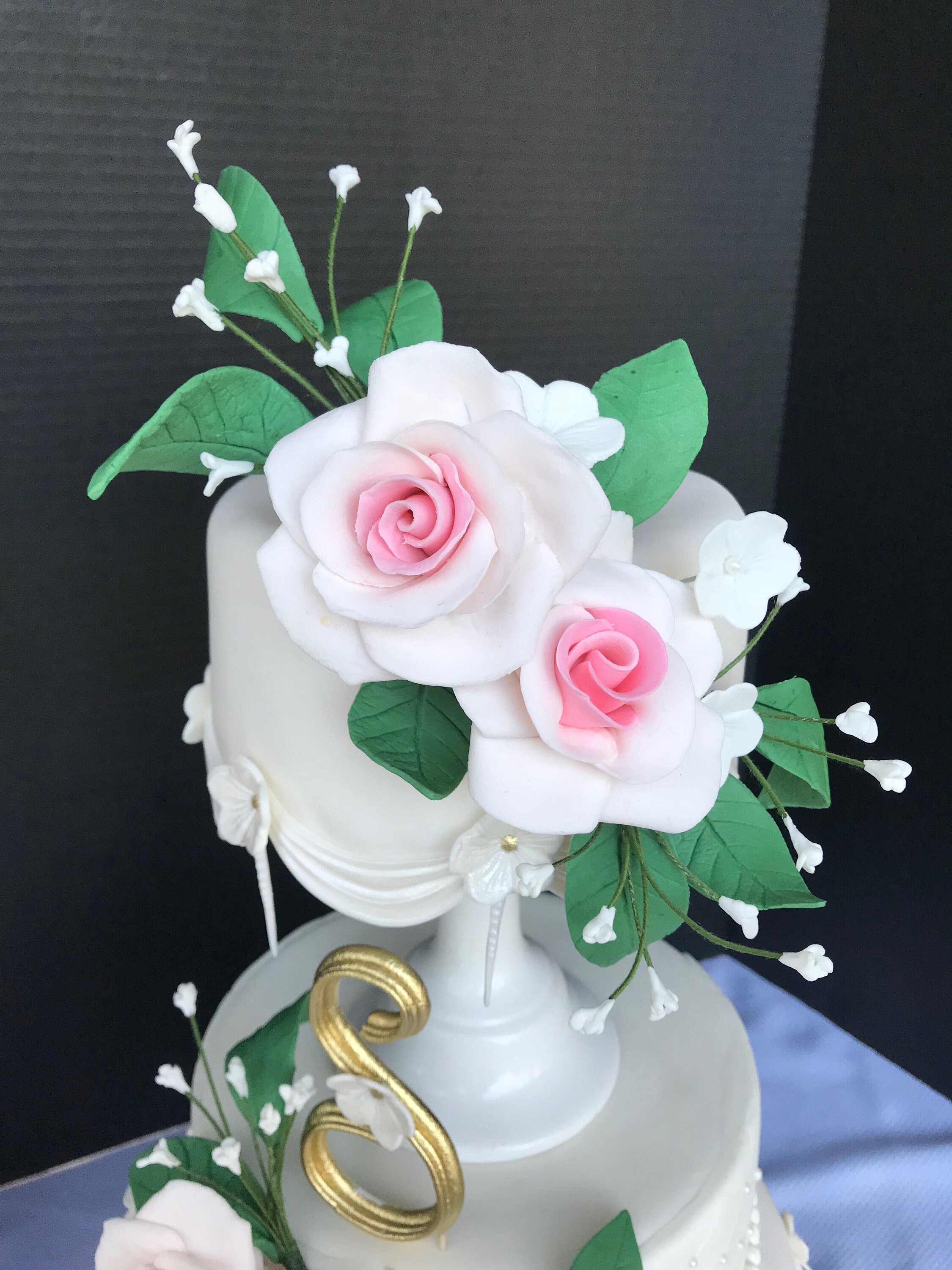 Gorgeous Edible Sugar Paste Roses | Etsy