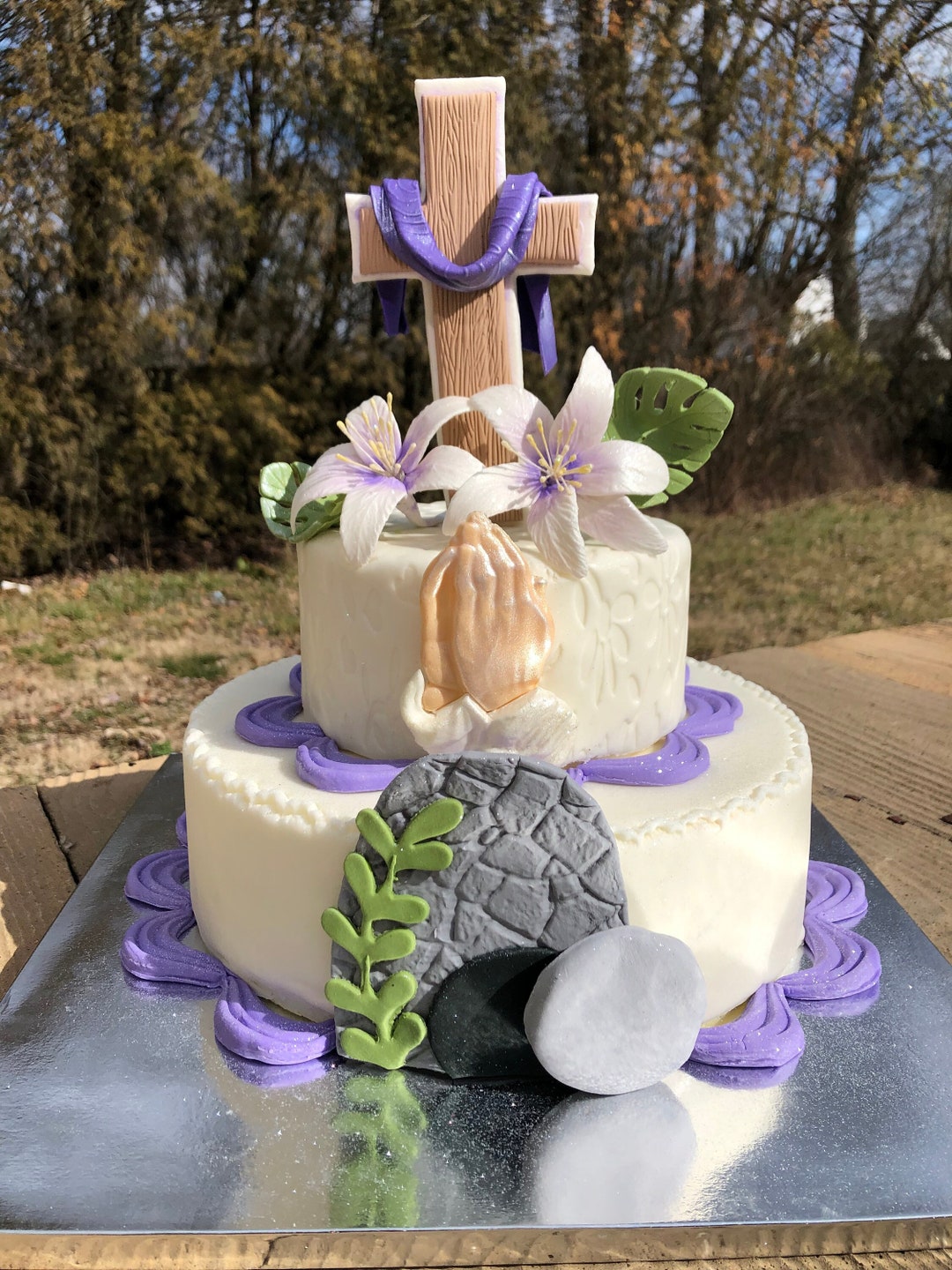 Edible Fondant Cross, Praying Hands, Tomb and Easter Lilies - Etsy