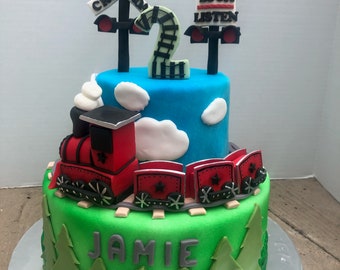 Handmade Edible Fondant Train Cake Topper Set - Etsy