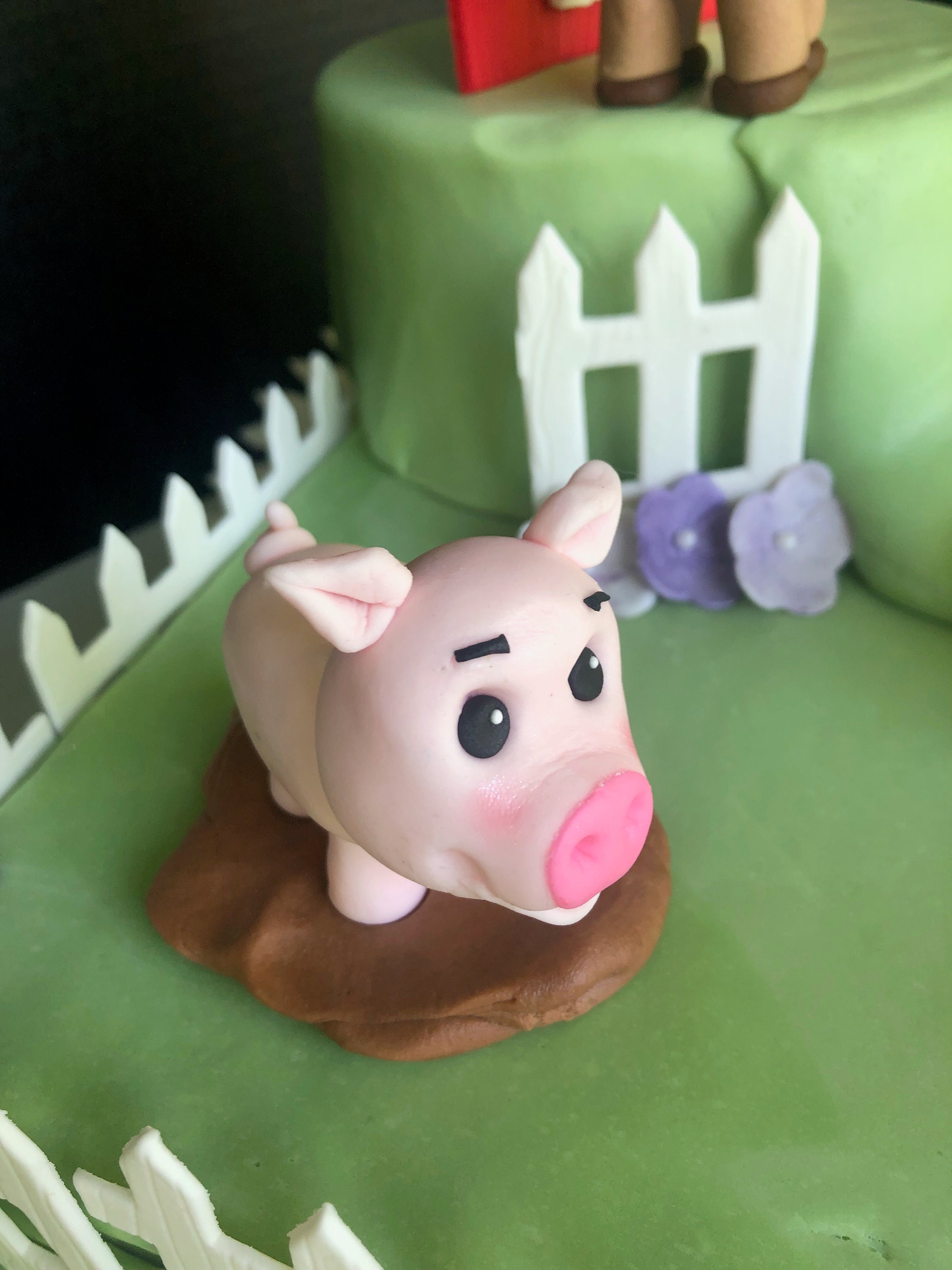 Edible Fondant Farm Animals and Barn - Etsy