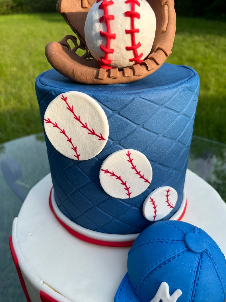 Edible Fondant Baseball Glove, Baseball, Bat and Cap - Etsy