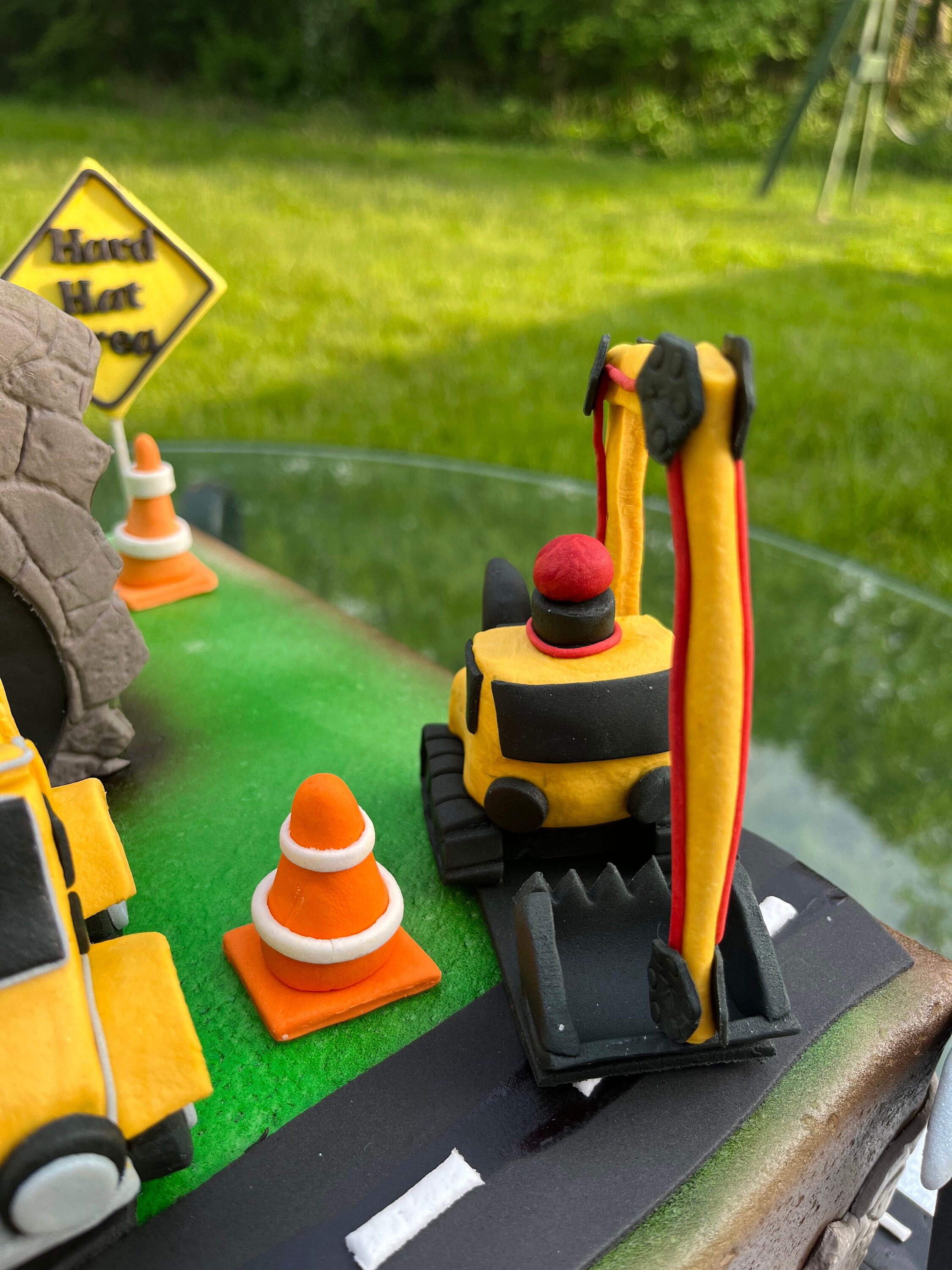 Edible Fondant Construction Site - Etsy
