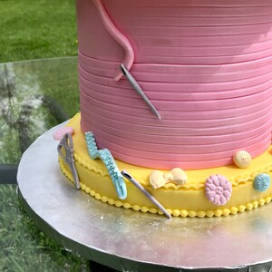 Beautiful Edible Fondant Sewing Machine and Accessories - Etsy