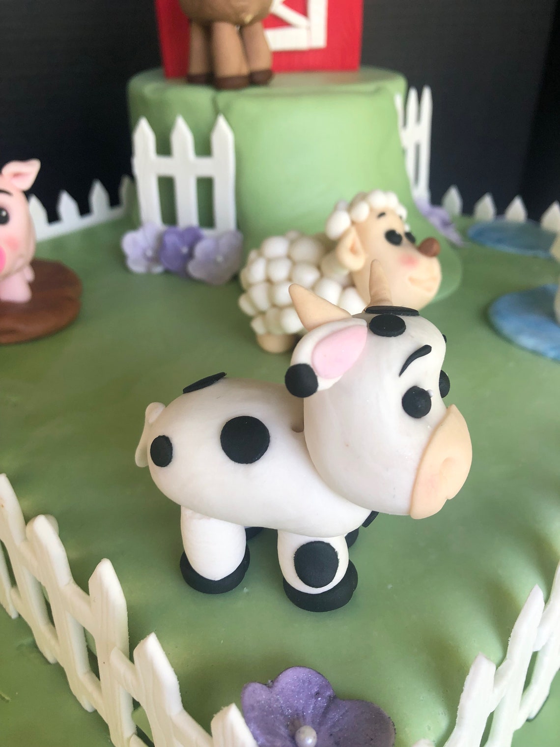Edible Fondant Farm Animals and Barn - Etsy