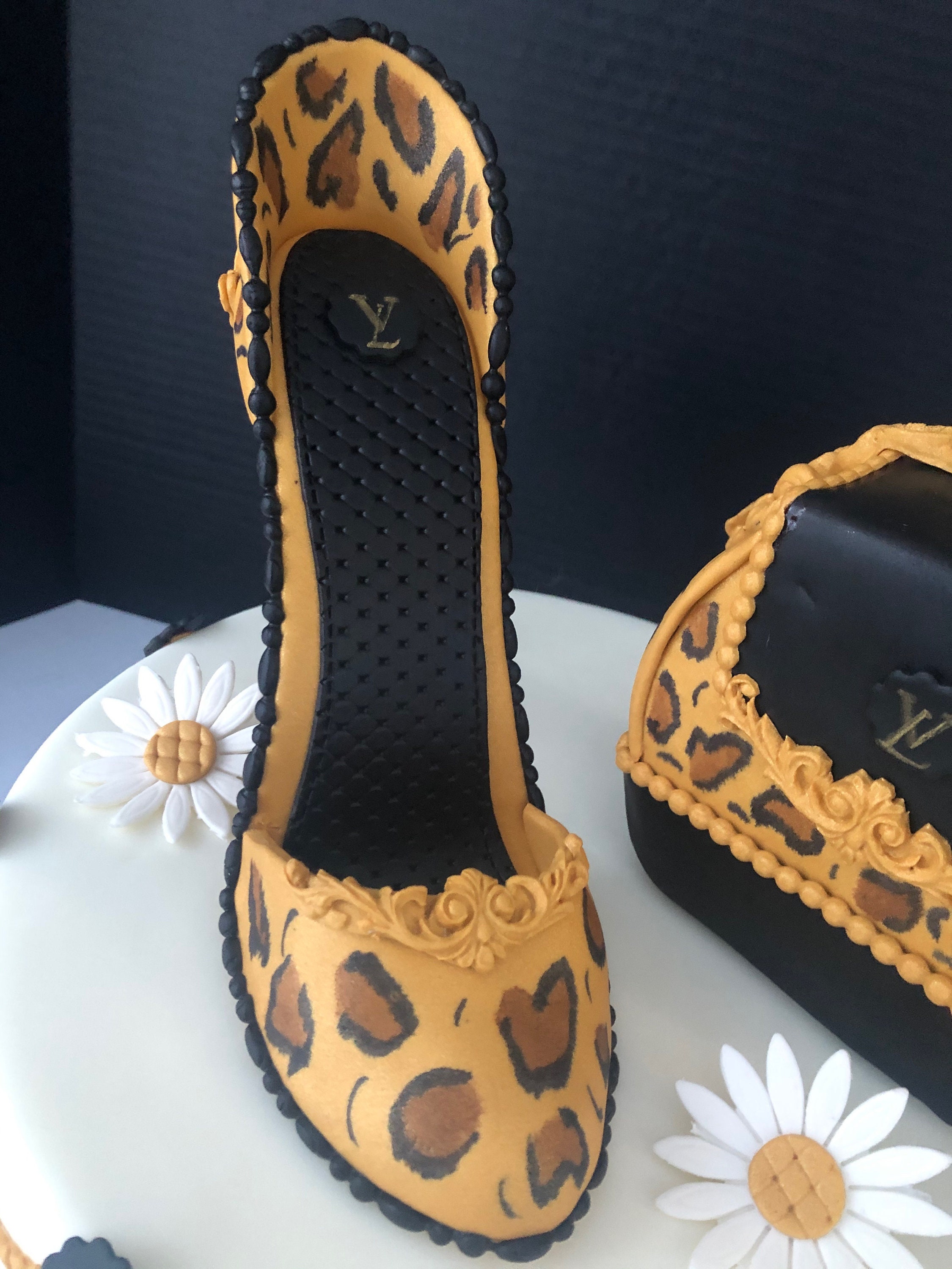 Lovely Edible Fondant High Heel and Purse - Etsy