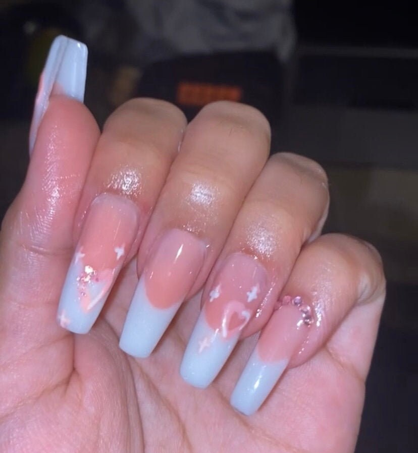 Press Ons Pink French tip | Etsy