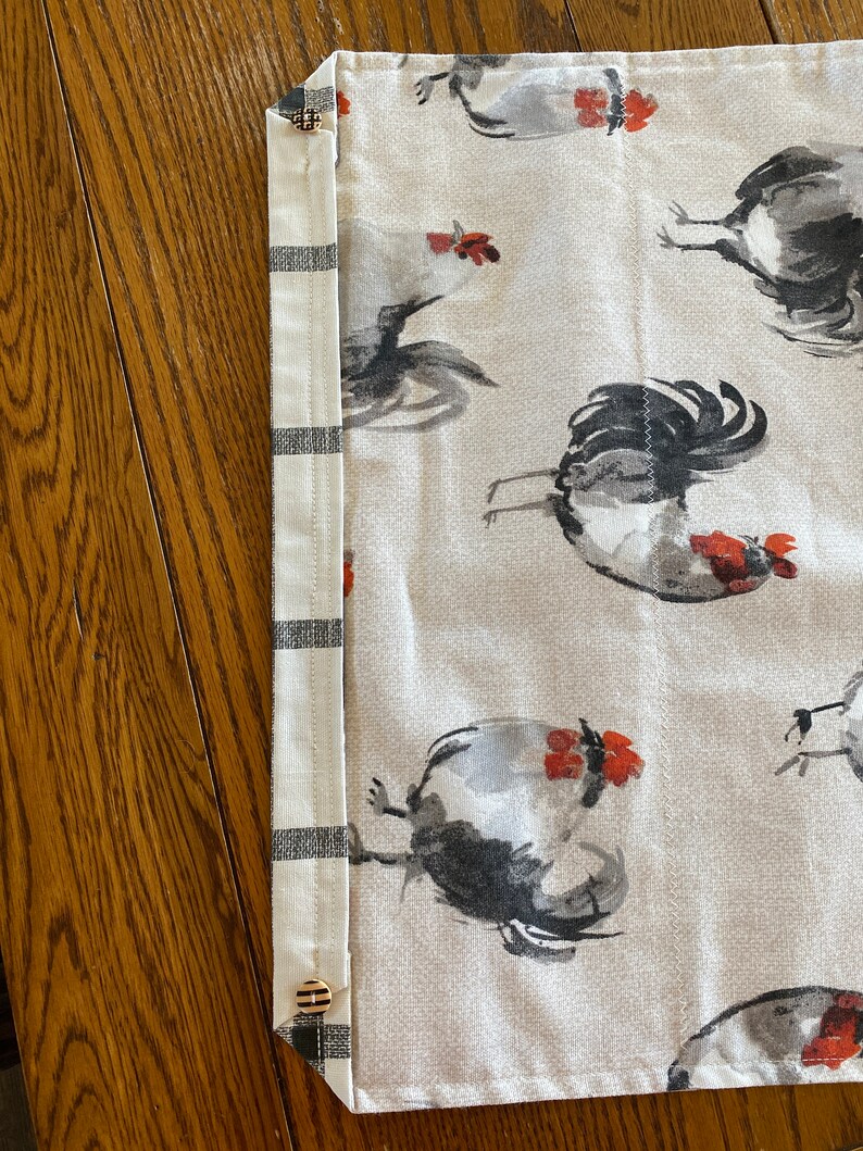 Farmhouse Roosters Table Runner - Etsy