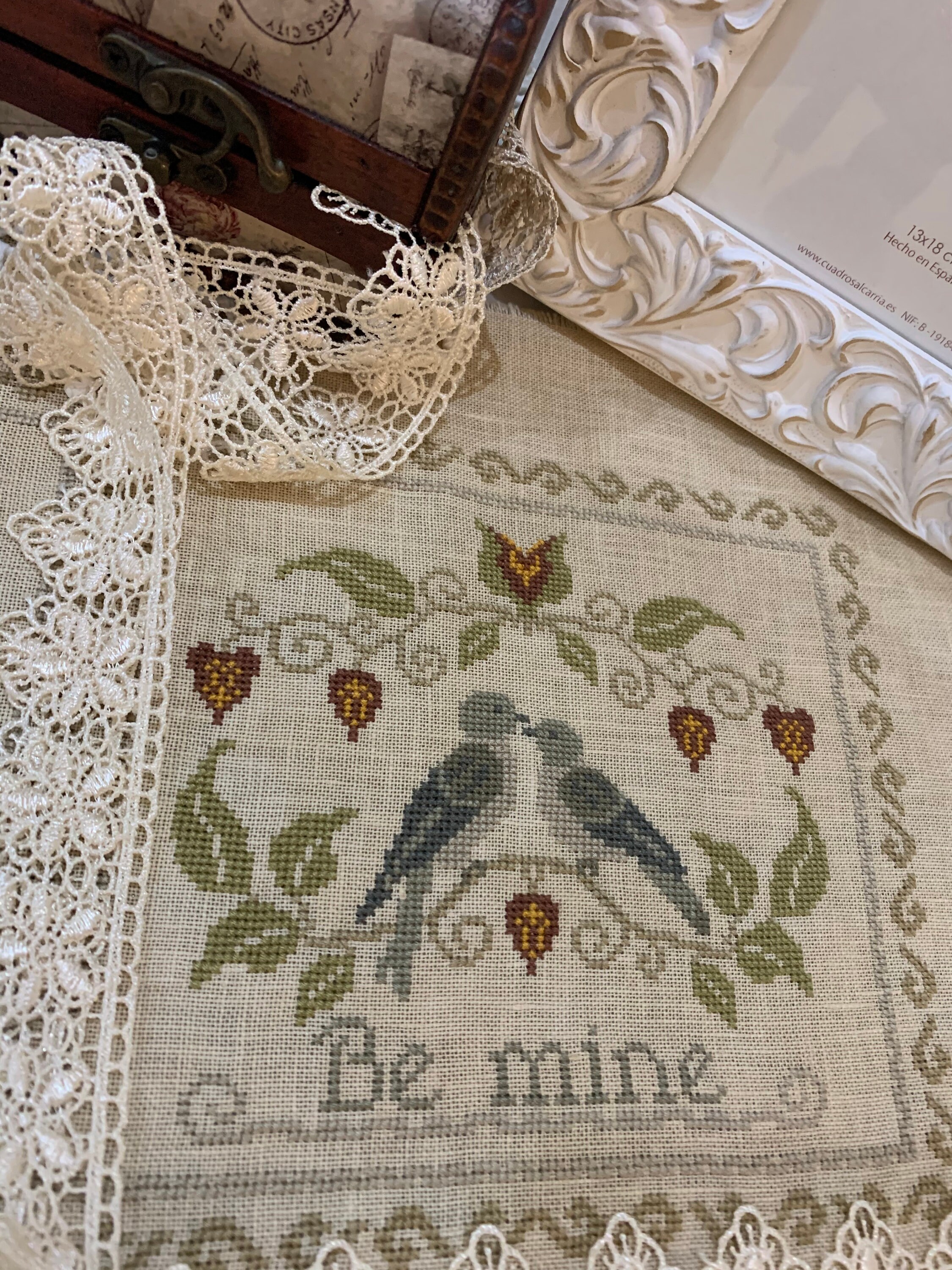 PDF Pattern. Design "be Mine" .downloaded Pattern. 8 Colors DMC. (2nd ...