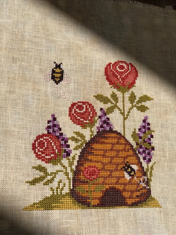NEW Design Honey House DMC Colors Size - Etsy
