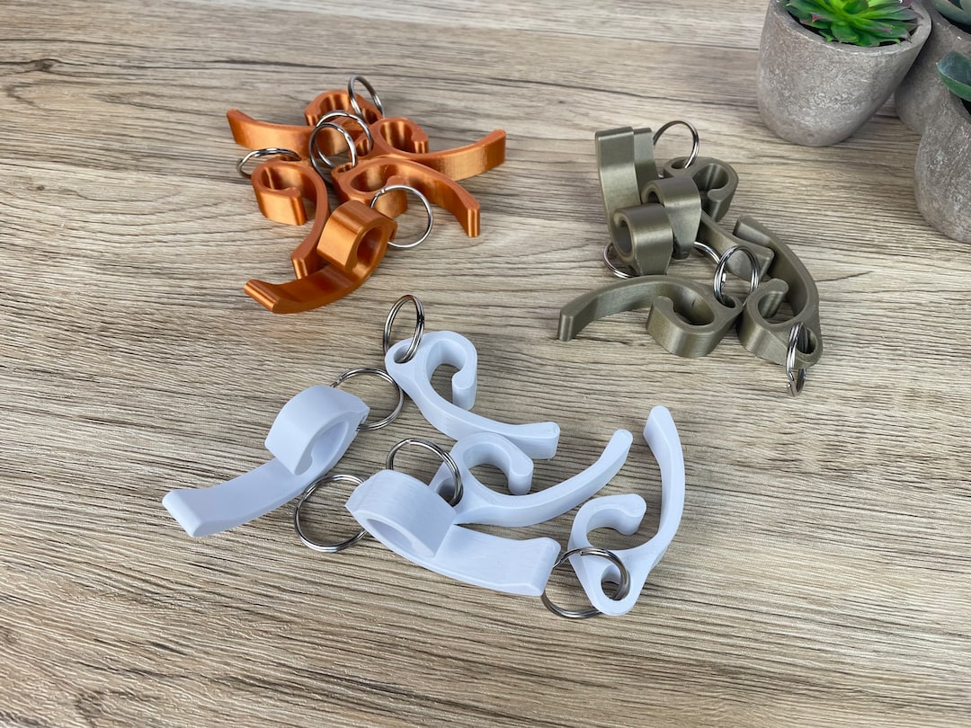 Pack of 1-5 Frisbee Bag Clip Key Rings - Ultimate Frisbee Gift - All ...