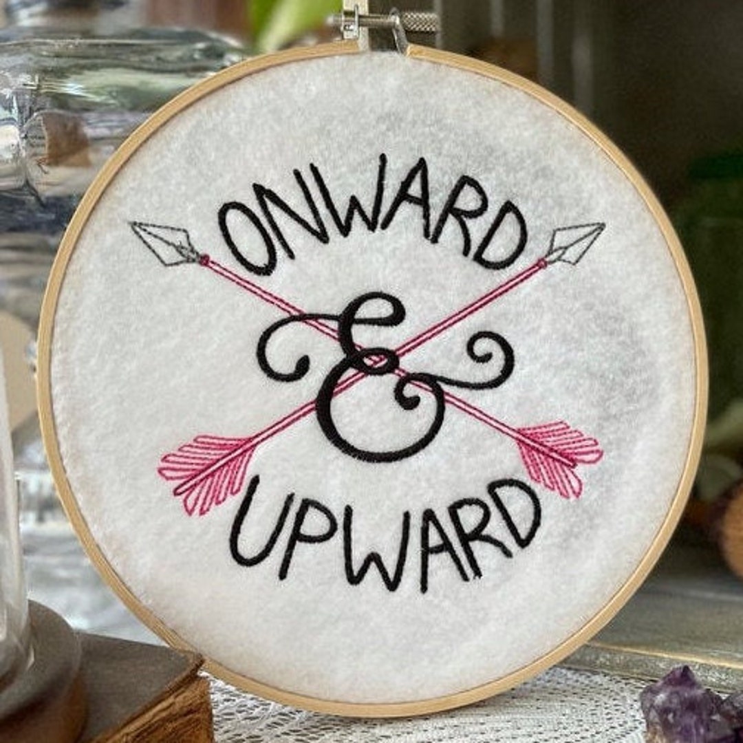 Arrow Art / Onward and Upward / Embroidery Hoop Art / Motivational Dare ...