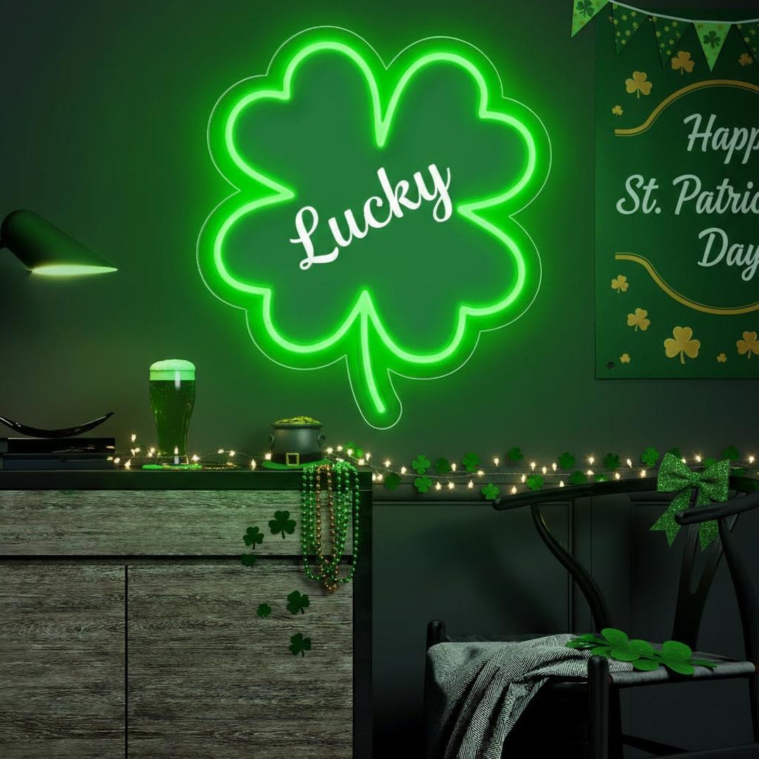 Clover Leaf Neon Sign, Custom St. Patrick's Day Shamrock LED Neon Light ...