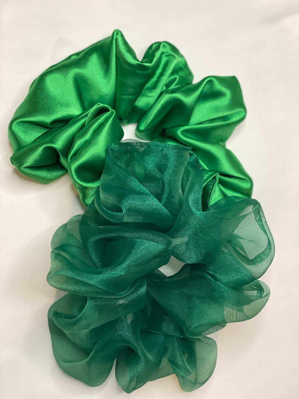 Green Scrunchies Set - Etsy