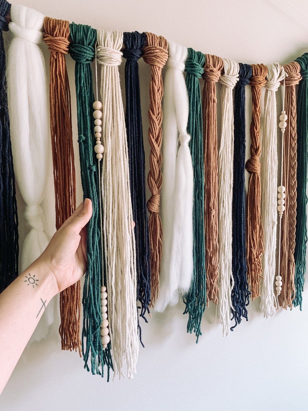 Macrame Wall Hanging Decor Fiber Art Boho Hippie Cottagecore Style Yarn ...