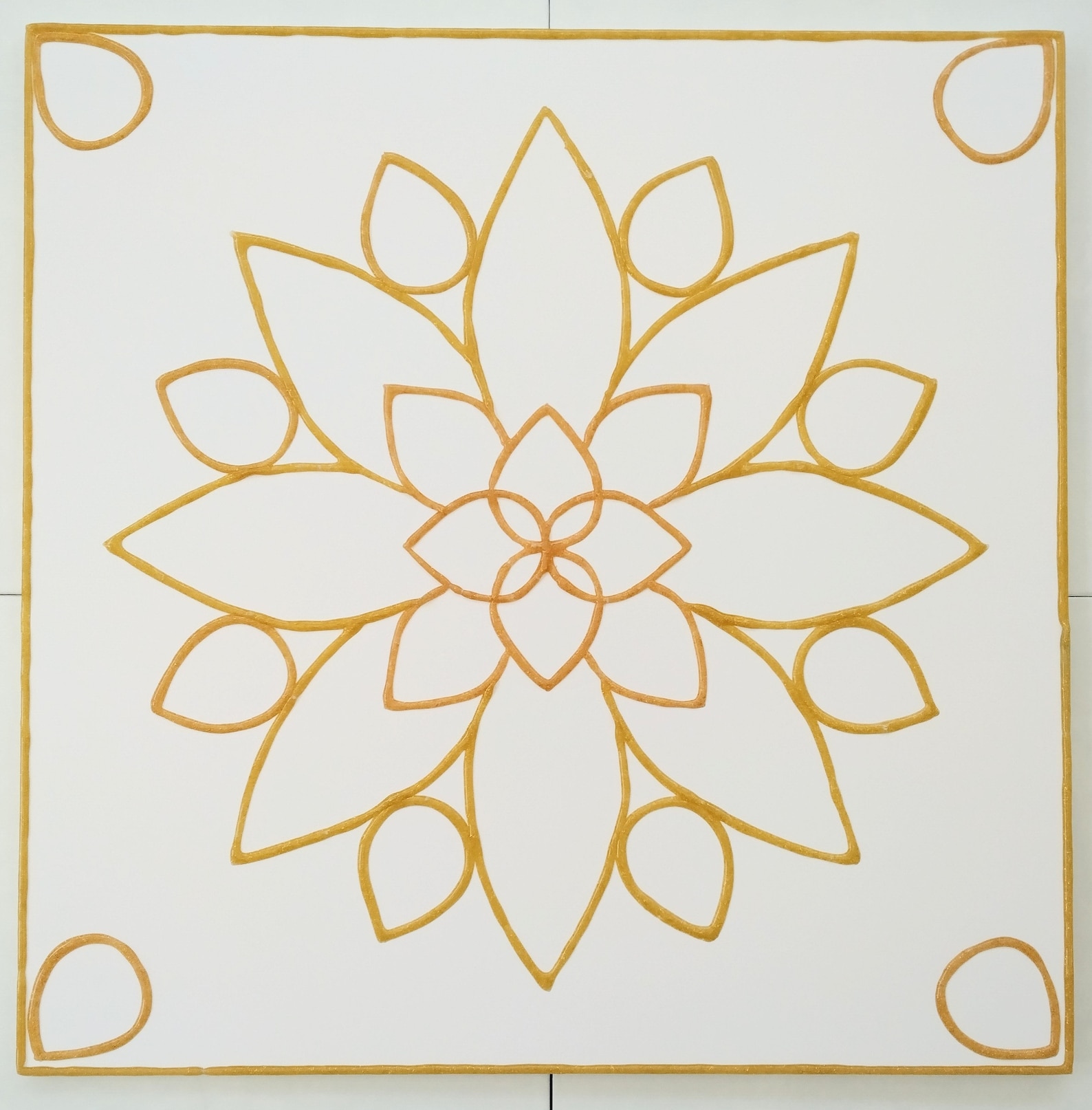 Dahlia Flower Design Maiyan Board | Indian Punjabi Wedding Accessories ...