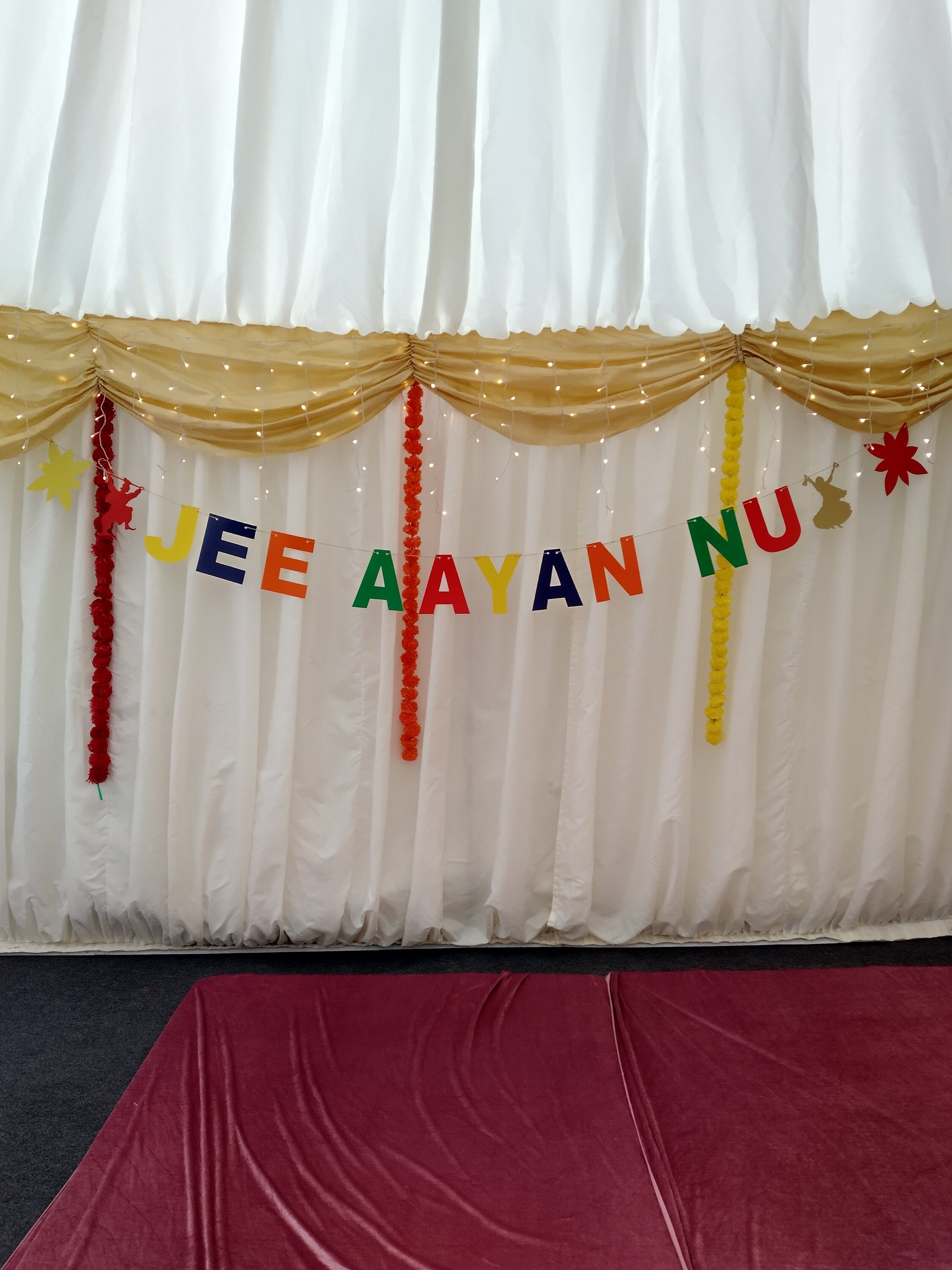 JEE AAYAN NU Indian Punjabi Welcome Sign | Wedding Bunting ...
