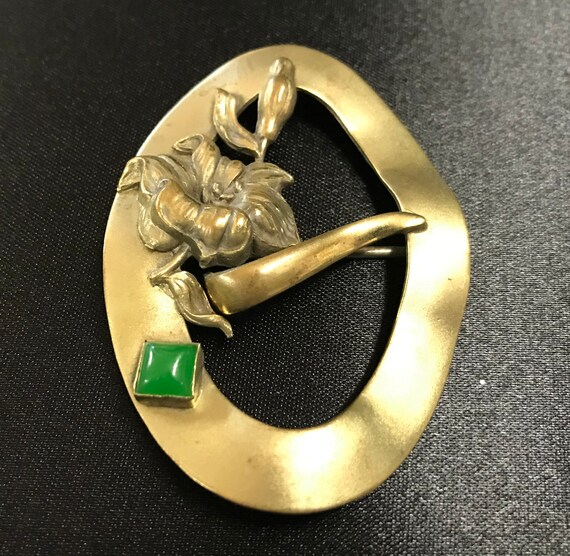 Elegant Antique Brass Pin with Jade Stone - Gem