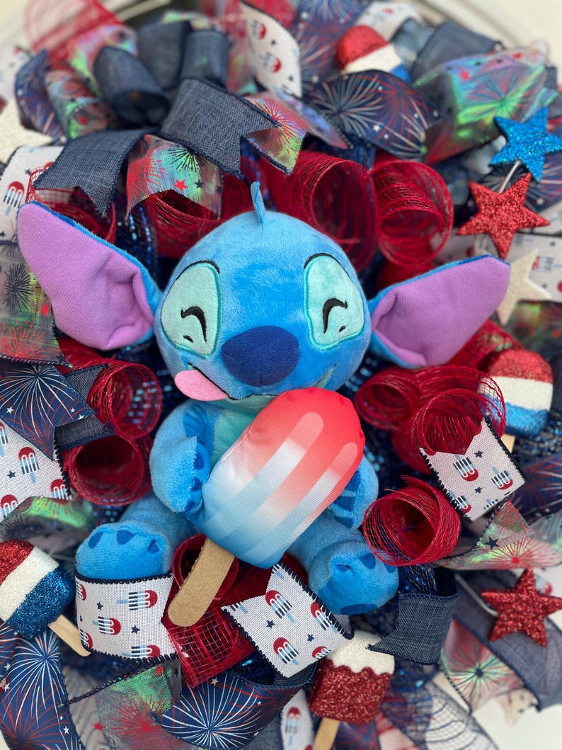 Fourth of July Stitch Wreath - Etsy