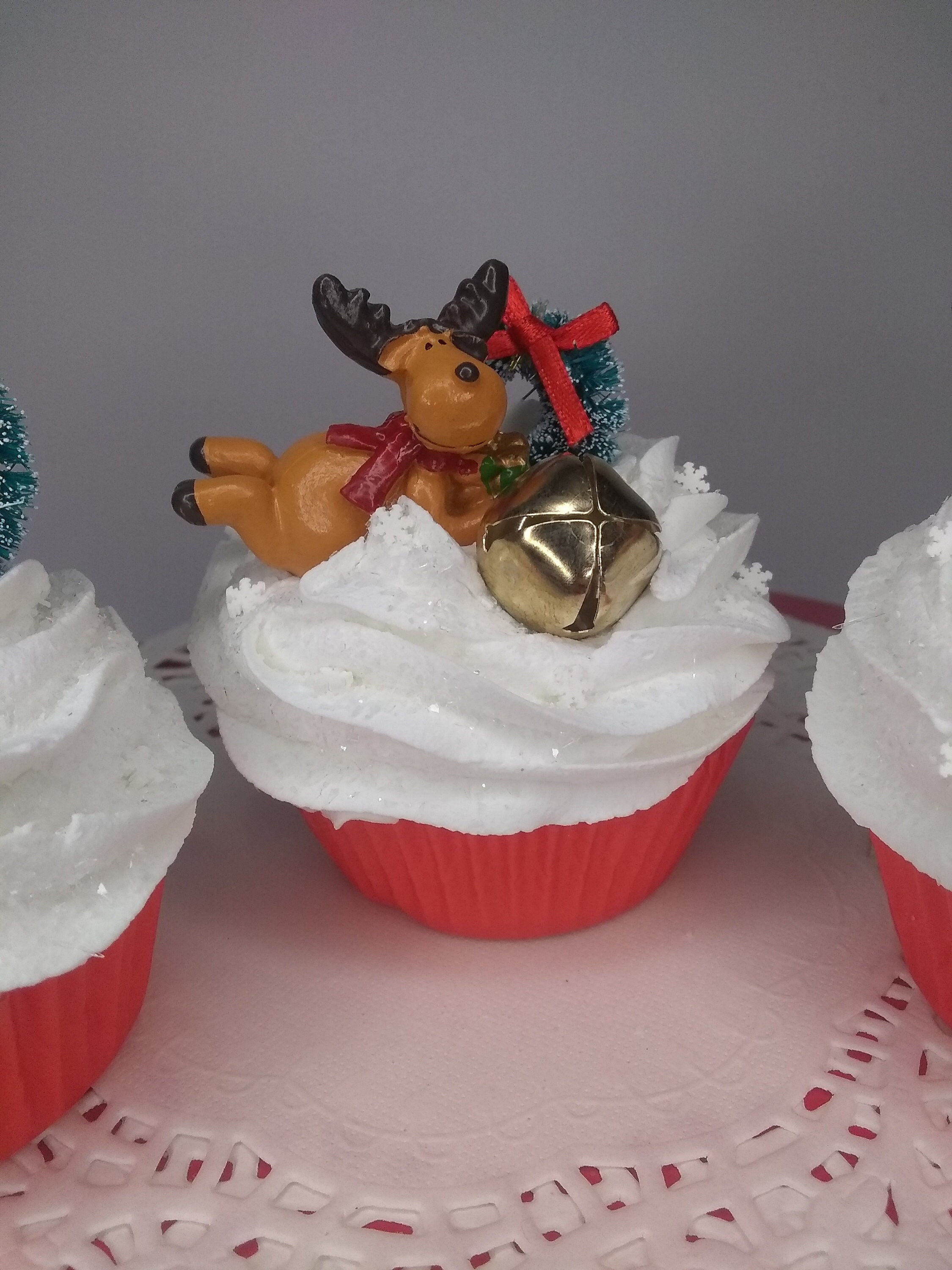 Fake Holiday Reindeer Cupcakes - Etsy