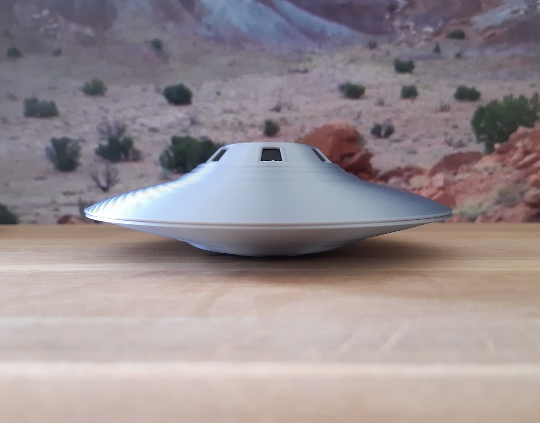 Bob Lazar UFO Model: Area 51 Inspired, 3D Printed Sci-fi Gift - Etsy
