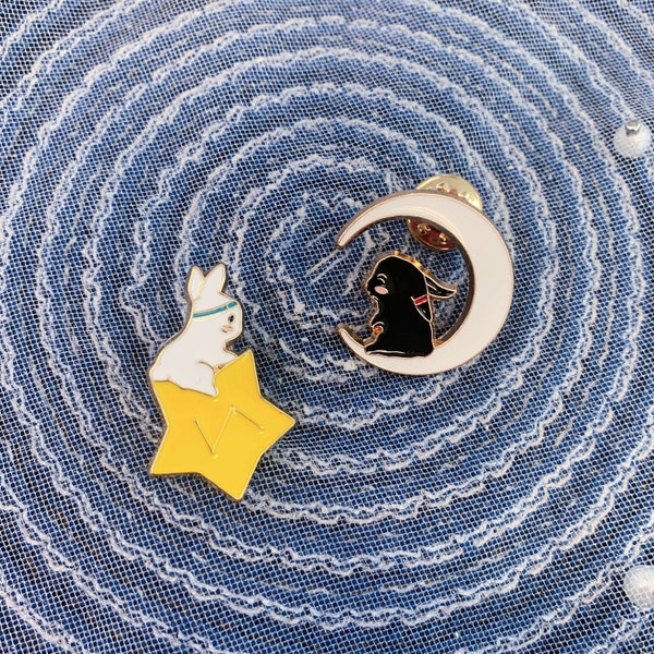 Moon and Star Pin - Etsy