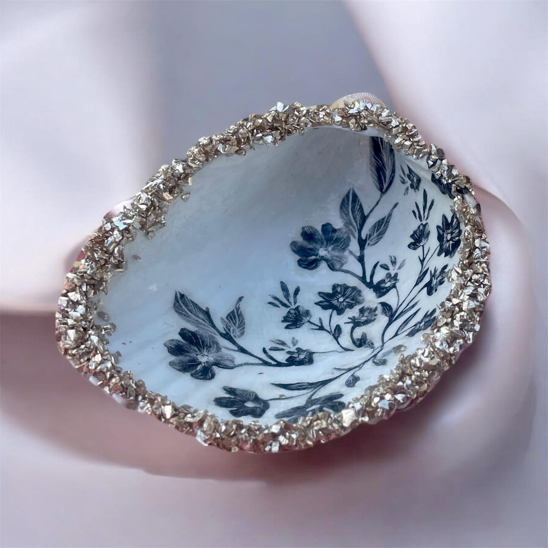 Decoupage Florida Cockle Shell Jewelry Dish, Trinket Tray, Handmade ...