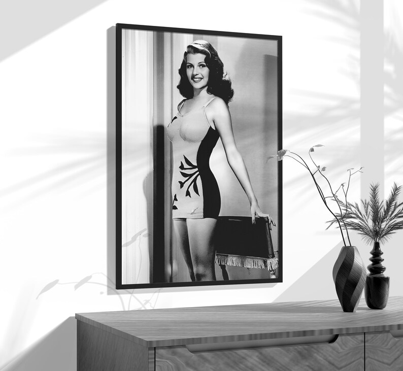 Rita Hayworth Poster Old Hollywood Decor Black and White - Etsy
