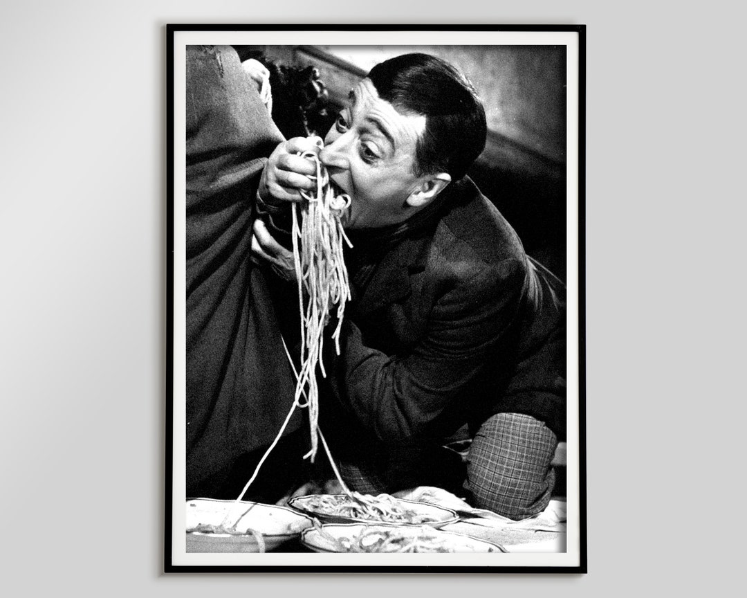 Toto Eating Spaghetti Poster, Black and White, Vintage Pasta Print ...