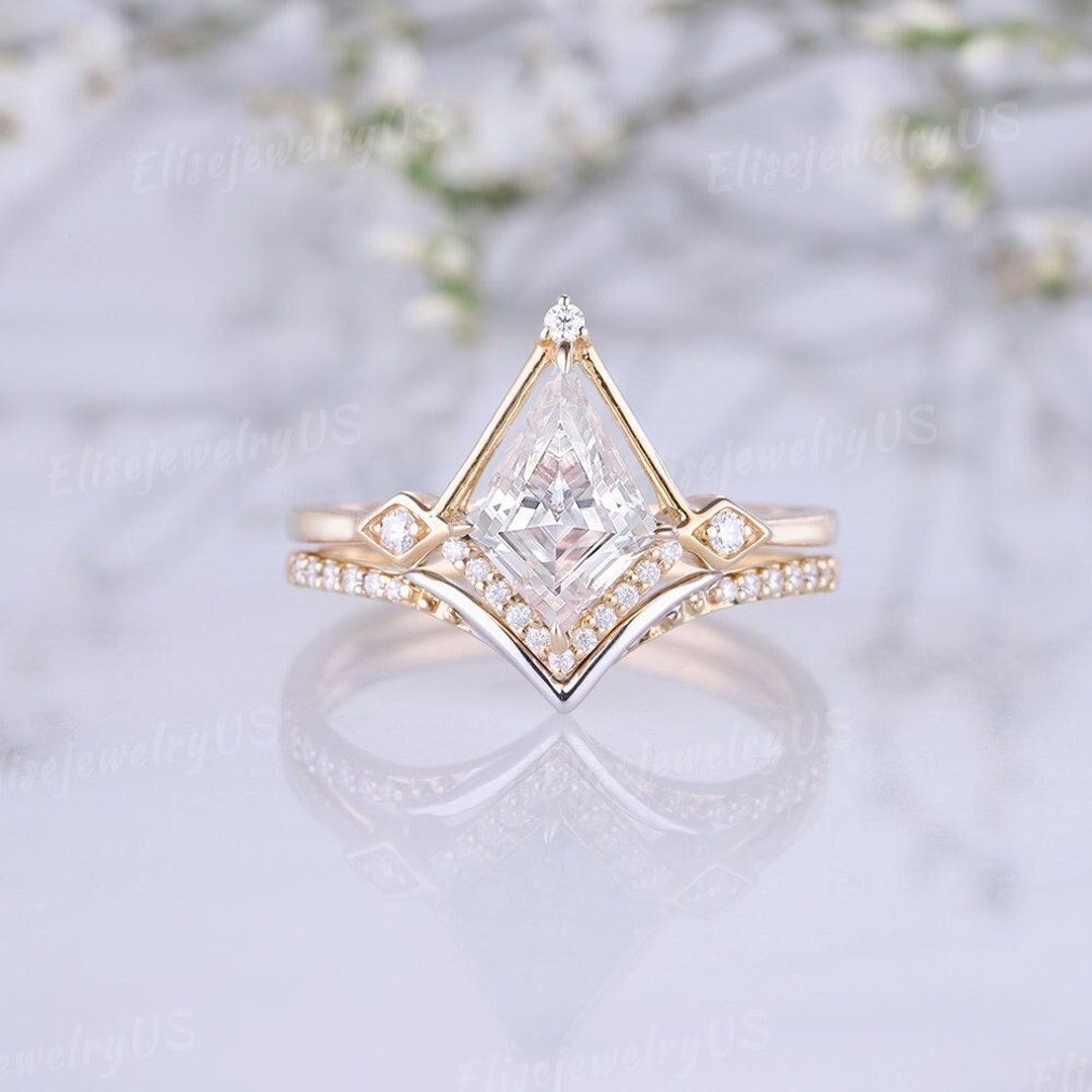 Kite Cut Moissanite Engagement Ring Set Dainty Gold Ring Diamond ...
