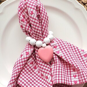Valentine Napkin Rings, Pink Heart Beaded Napkin Holders for Valentine ...