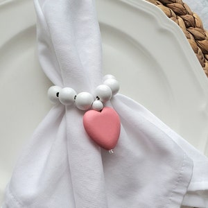 Valentine Napkin Rings, Pink Heart Beaded Napkin Holders for Valentine ...
