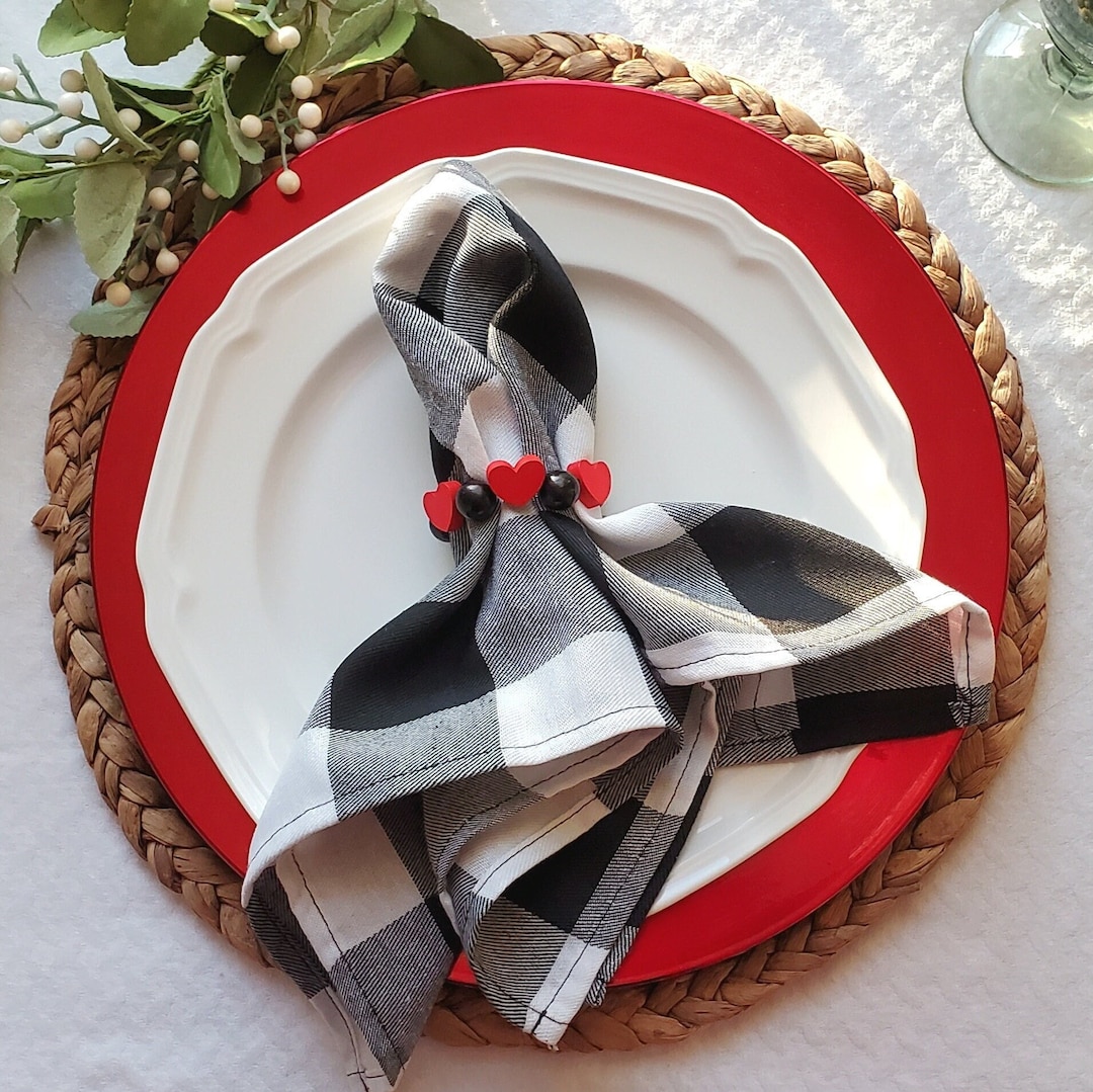 Valentine Napkin Rings, Black & Red Heart Beaded Napkin Holders for ...