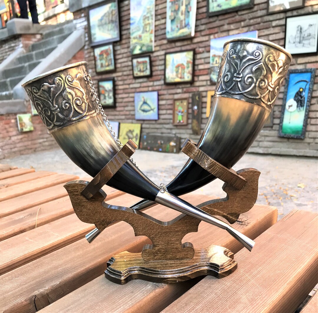 Viking Drinking Horn: Georgian Cow Horn Mug, Groomsmen Gift - Etsy
