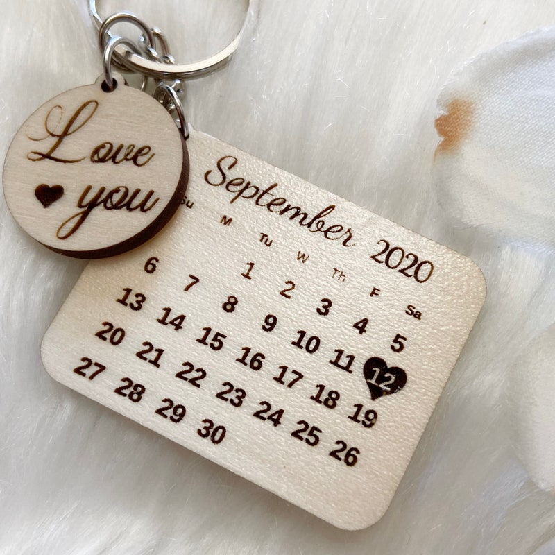 Calendar Keychain - Etsy