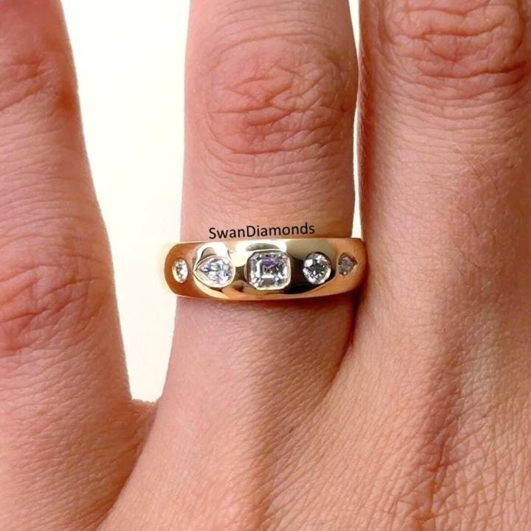 1.01 TCW Asscher, Round & Pear Cut Moissanite Wide Band, Five Stone ...