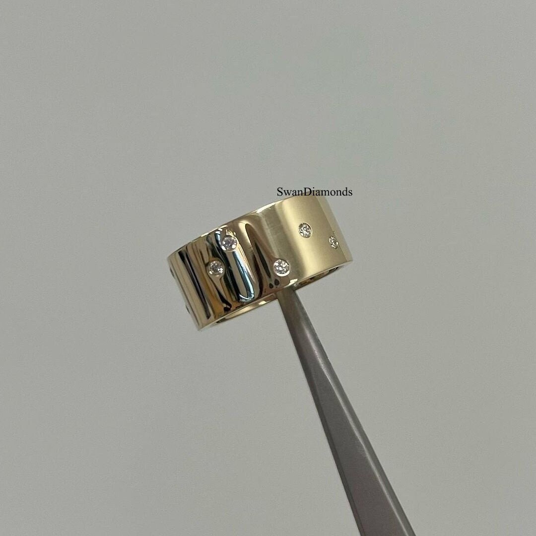 Special Cigar Band, Flush Set Round Cut Lab Grown Diamond Band ...