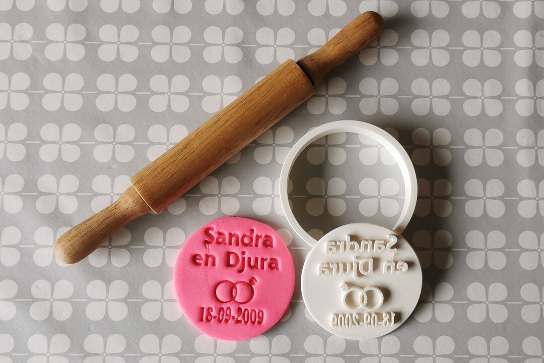 Personalized Cookie Cutter With Names and Wedding Date and Rings ...