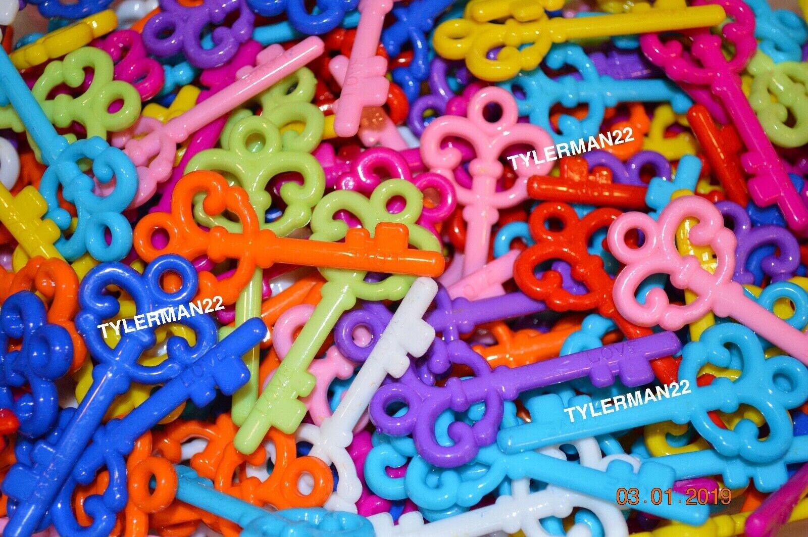 Fun Colorful Acrylic Keys Bird Parrot Toy Part Crafts Scrapbooking 2 3/ ...