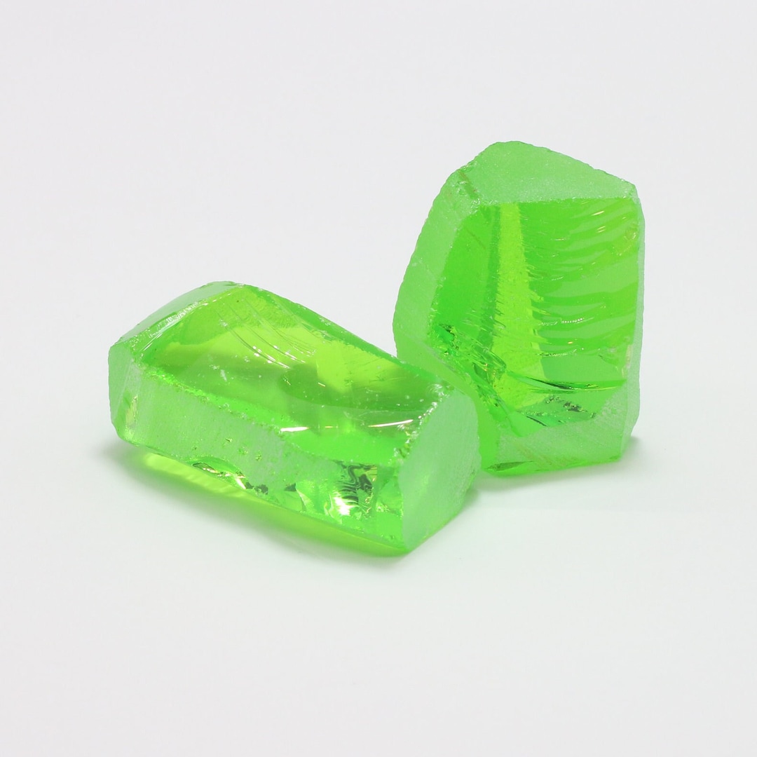 Medium Kryptonite Nanosital Synthetic Lab Created Faceting Rough for ...