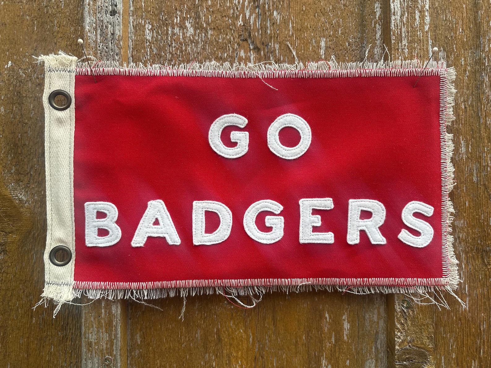 Vintage Inspired Wisconsin Badgers Camp Flag: Red & White Dorm Decor - Etsy