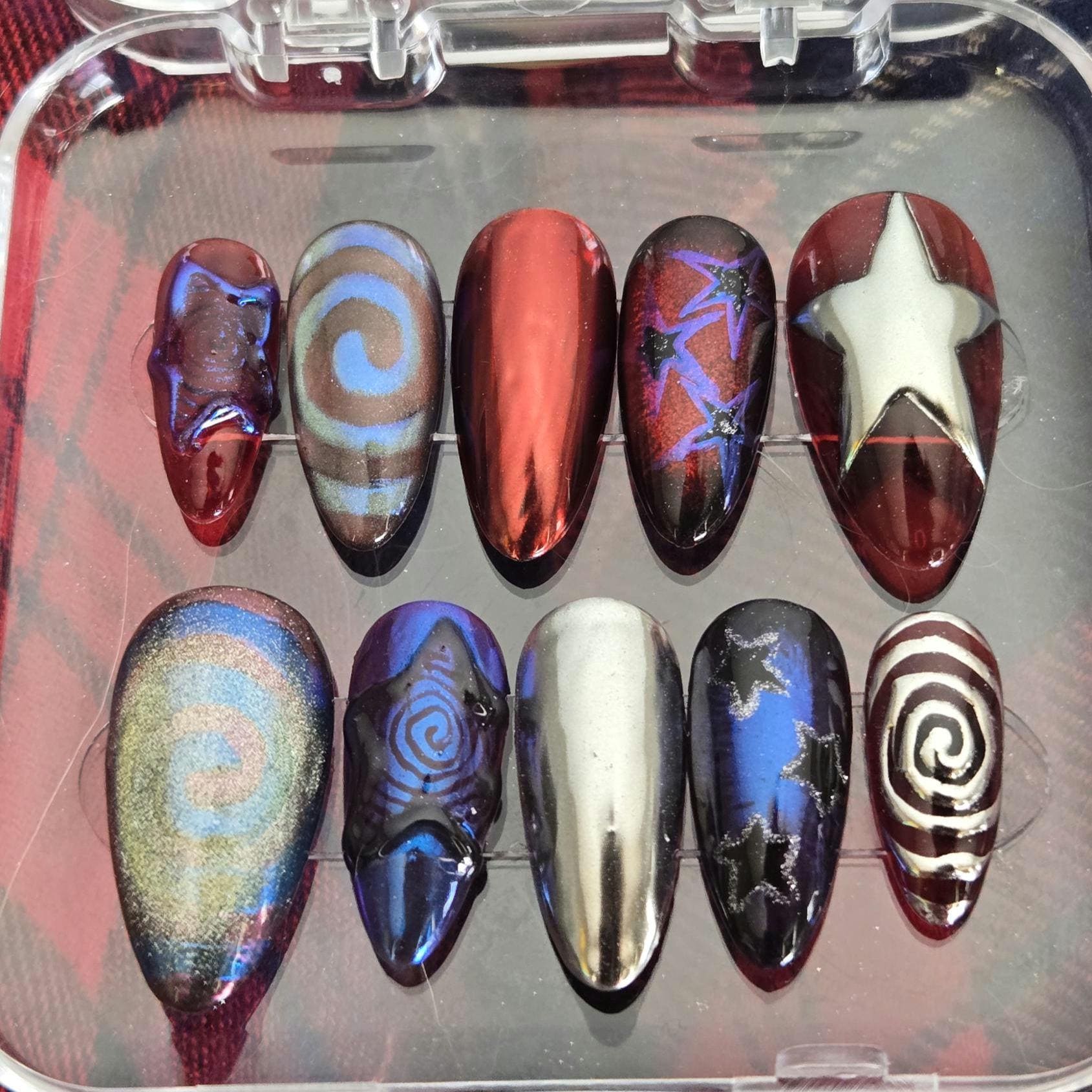 Swirly-star Press-on Nails - Etsy