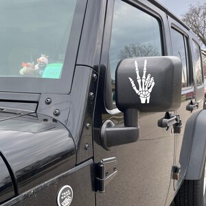 Jeep Wave SVG Bundle – 5 Hand Styles, Skeleton & Glam Peace Signs ...